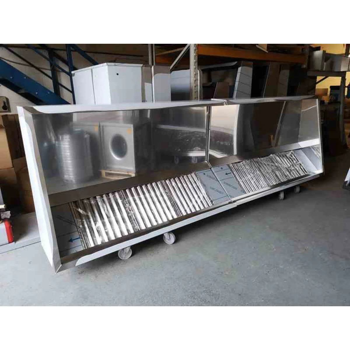 Commercial Kitchen Extraction Systems : 4000mm Commercial ...